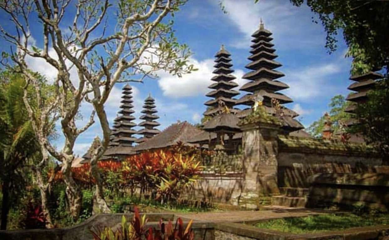 Bali | Best Time to Visit | Top Things to Do | Book Your Trip - Travel ...