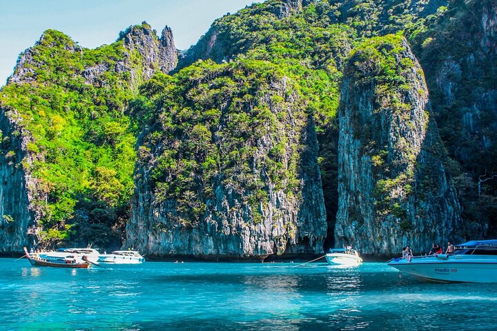 Phi Phi Islands | Best Time to Visit | Top Things to Do | Book Your ...